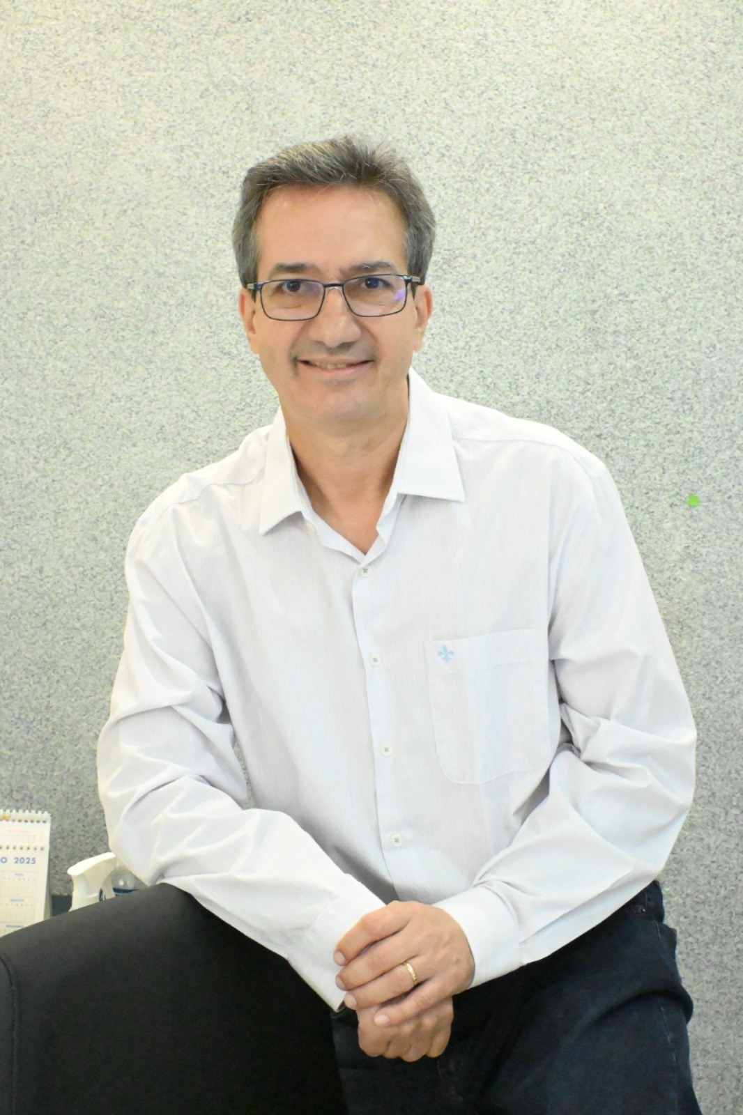 Daniel Vilela assume liderança em pesquisa - Portal do Alan